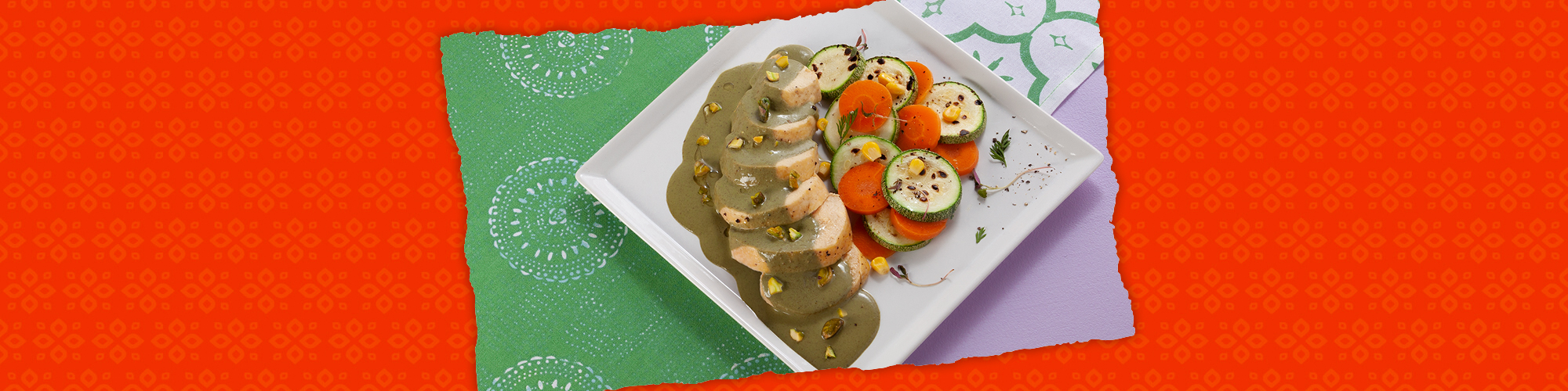 Pechuga Con Mole Verde Y Pistaches | Salsas.com