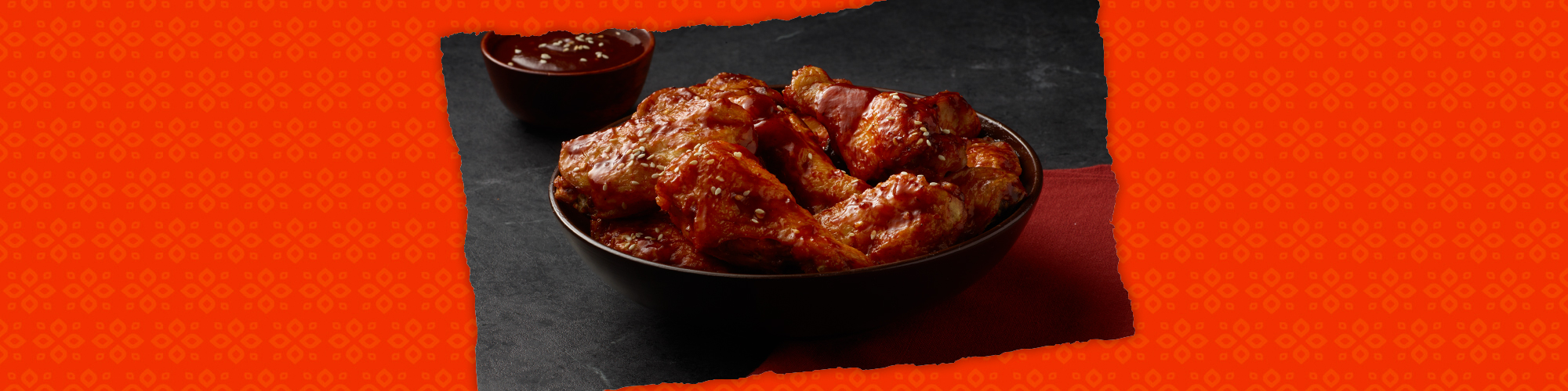 Chicken Wings with Guajillo Chile Tamarind Sauce | Salsas.com